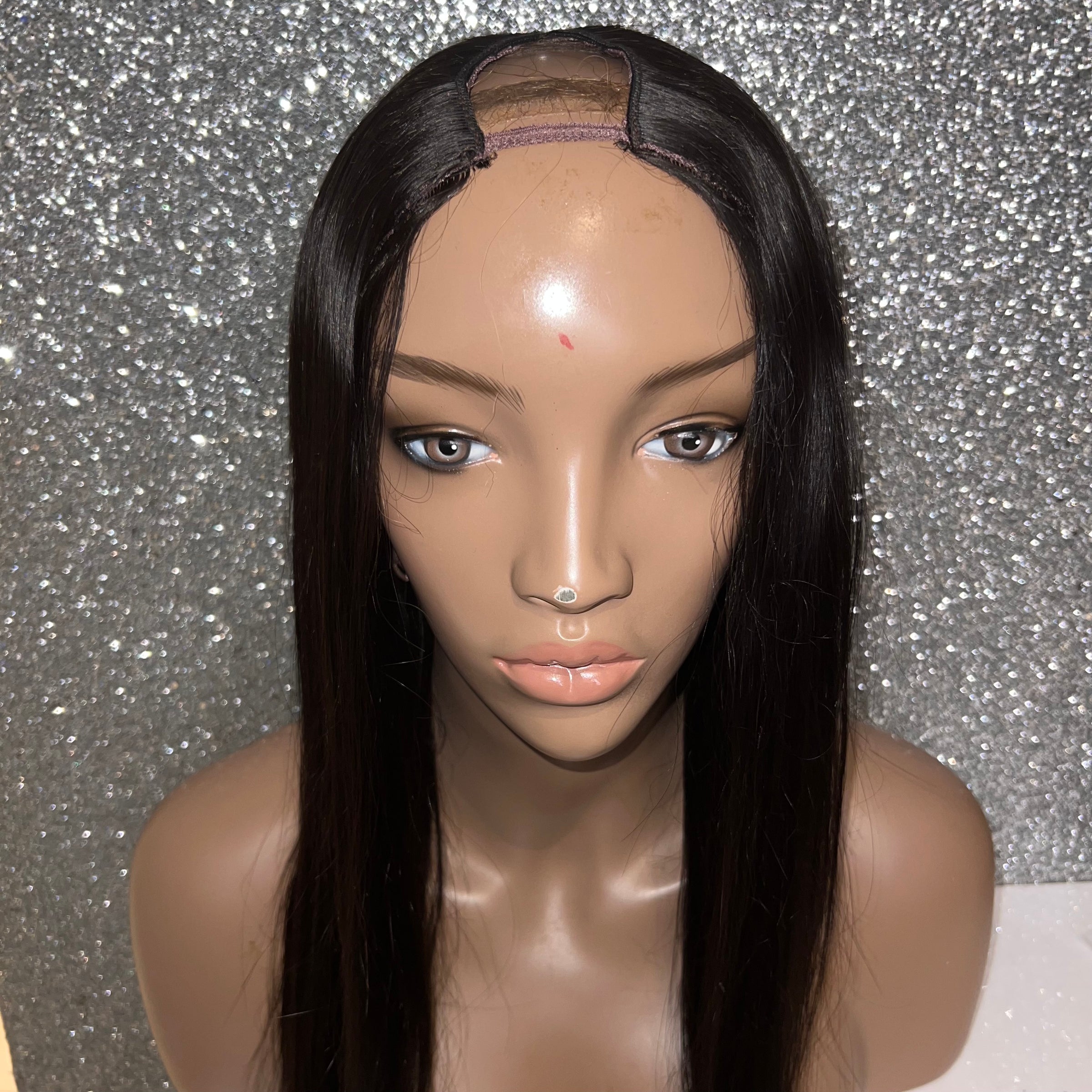 The KEYA - Silky Straight V-Part Wig Glueless Protective style Human H – A-List Lace Hair